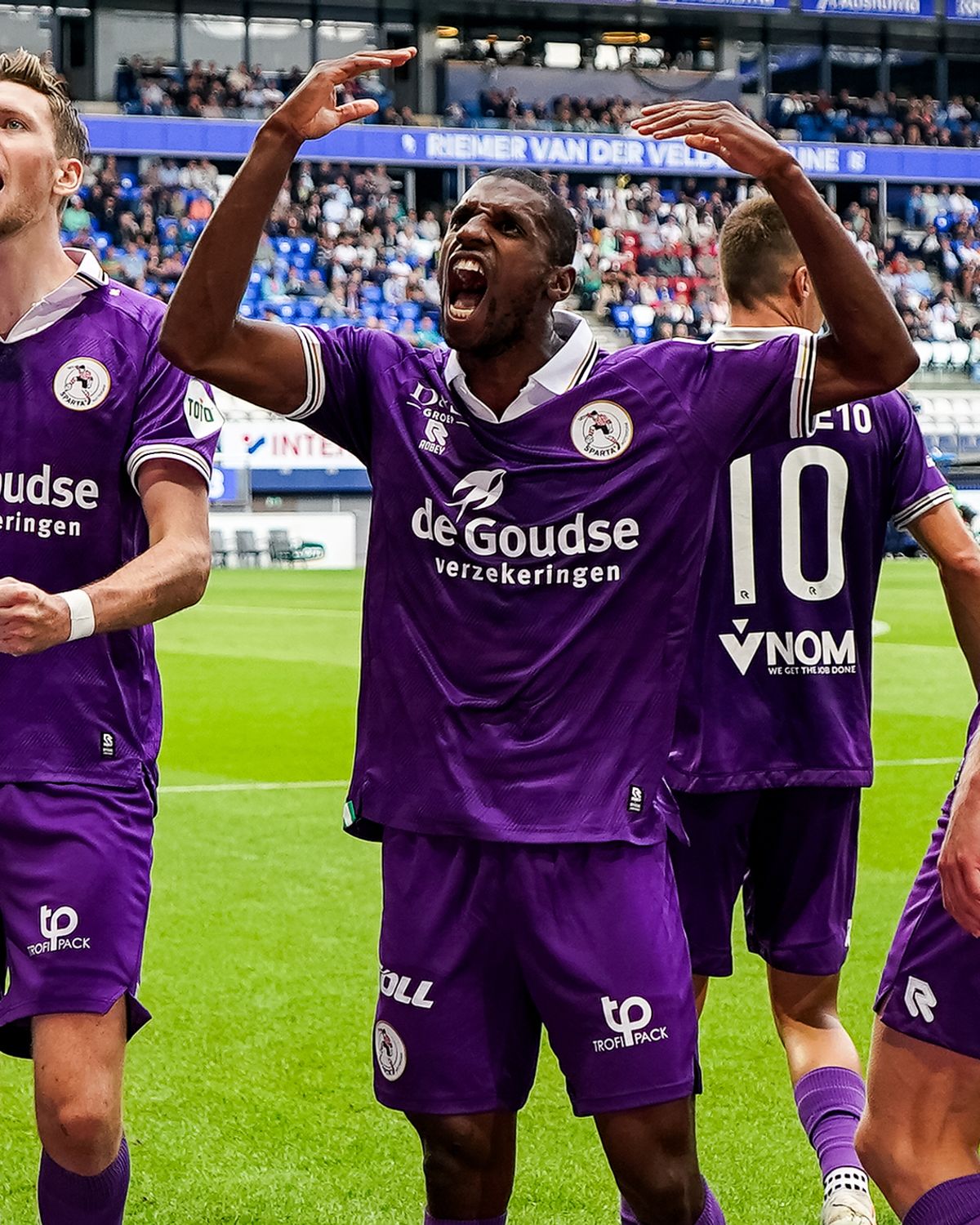 Zijn geloof bracht Saïd Bakari ooit naar Sparta, zondag begint hij aan ...