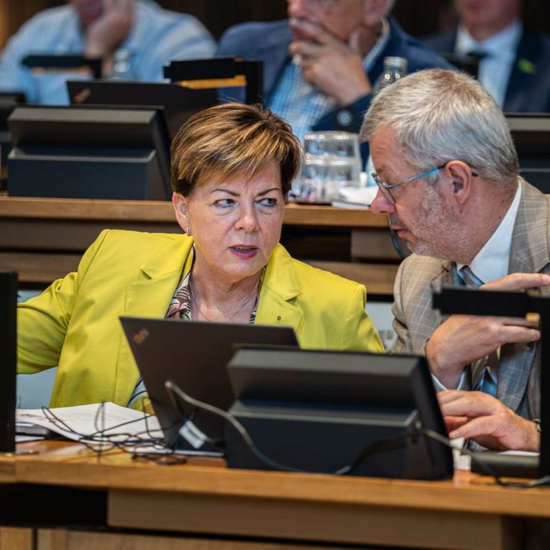 Elrie Bakker (JA21): 'De boer in Groesbeek mag niks' - Omroep Gelderland