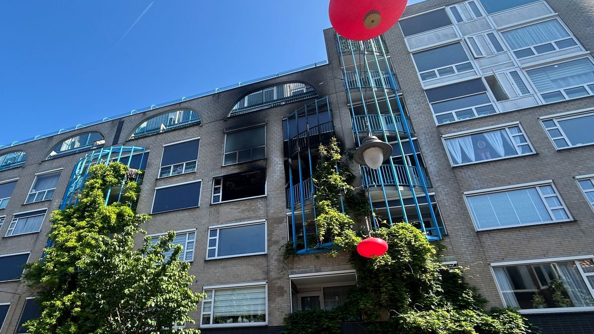 Johns huis brandde af terwijl hij op de bank lag: 'Ik vond hem een ...