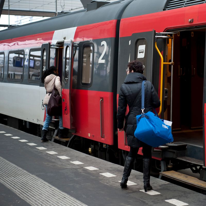Rechter beslist over mogelijk onderzoek Fyra-debacle - Rijnmond