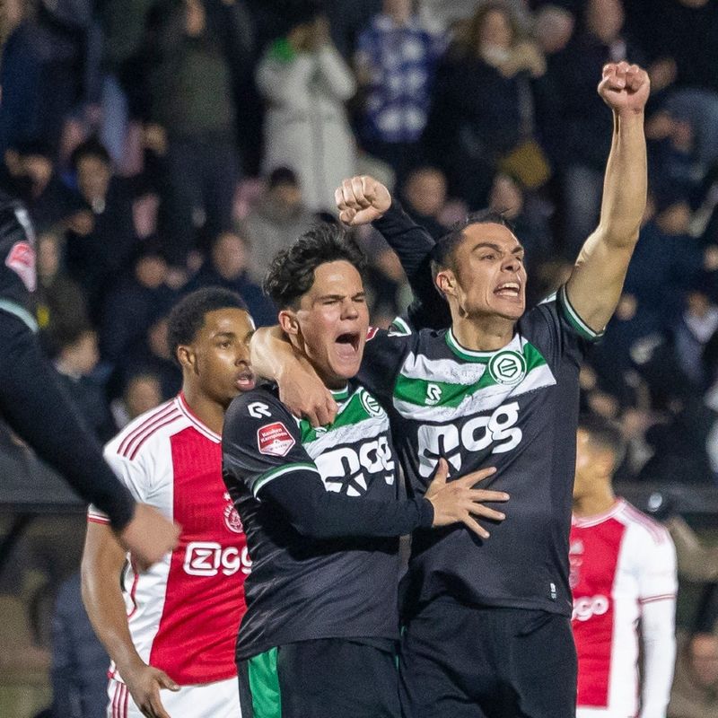 Lukkien is trots op zijn team: 'Dat is karakter, mentaliteit, op het ...