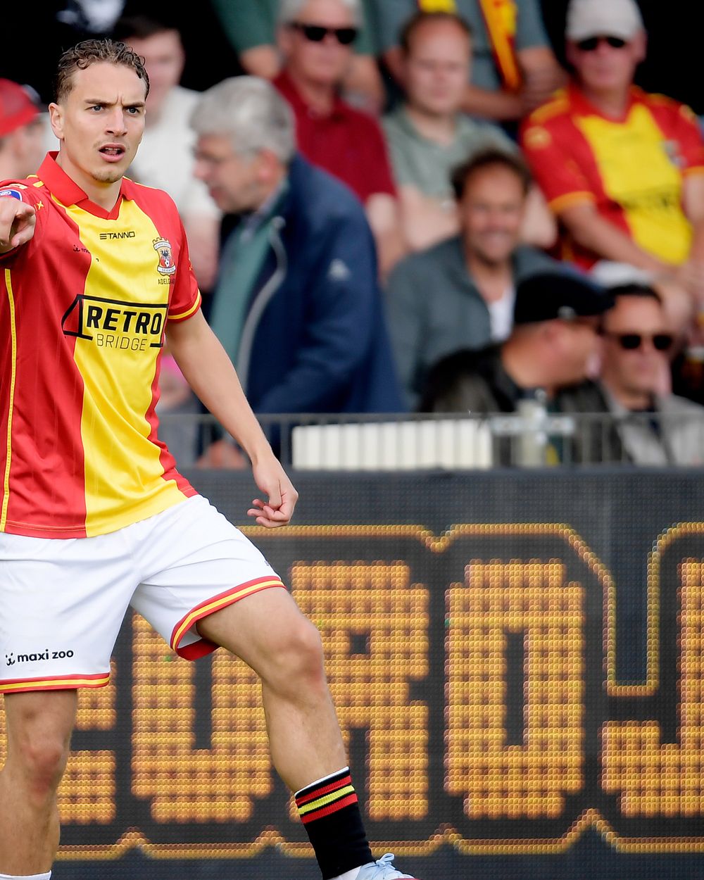 'Aske Adelgaard op weg naar FC Twente' - Oost
