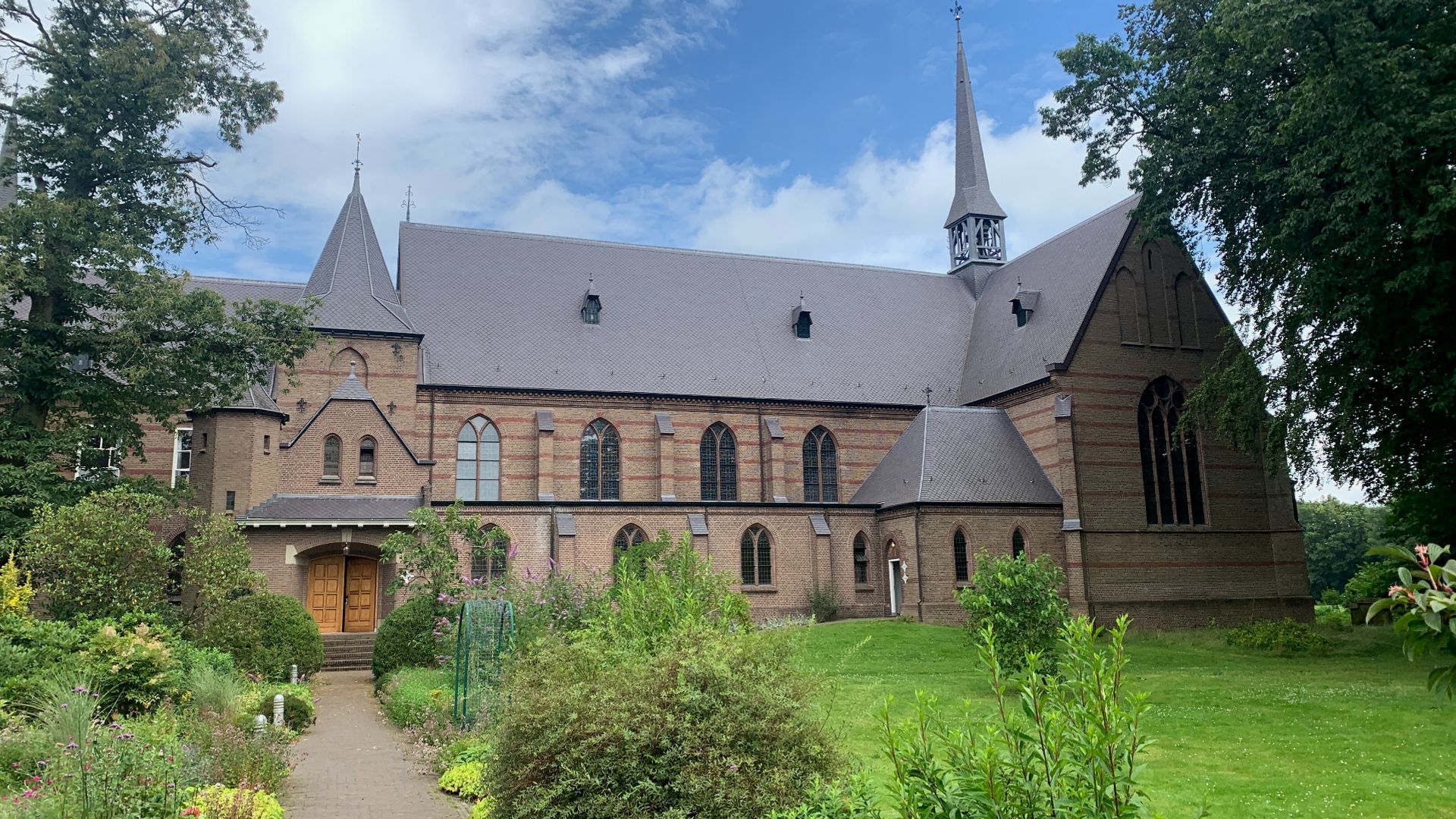 In dit klooster in Diepenveen nemen jongeren een tussenjaar: "Ik kan ...