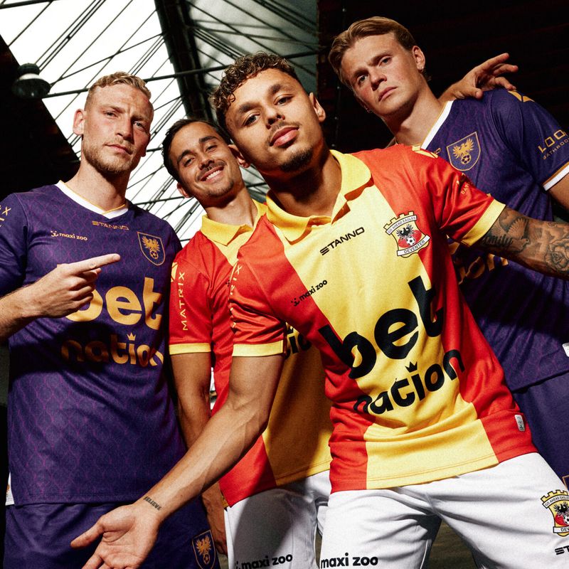 Go Ahead Eagles presenteert nieuwe tenues met retro details - Oost