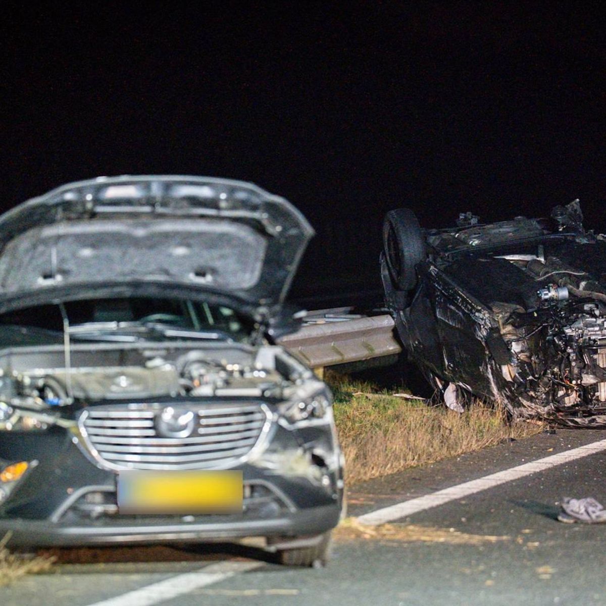 Dodelijk slachtoffer bij ongeluk op A18, drie gewonden - Omroep Gelderland