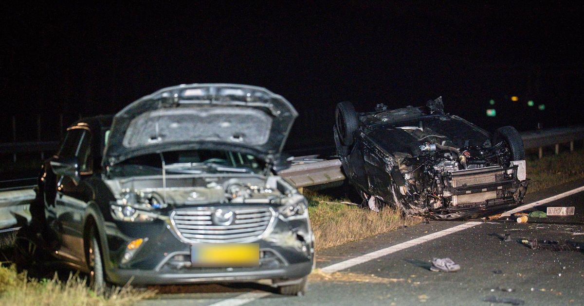 Dodelijk slachtoffer bij ongeluk op A18, drie gewonden - Omroep Gelderland