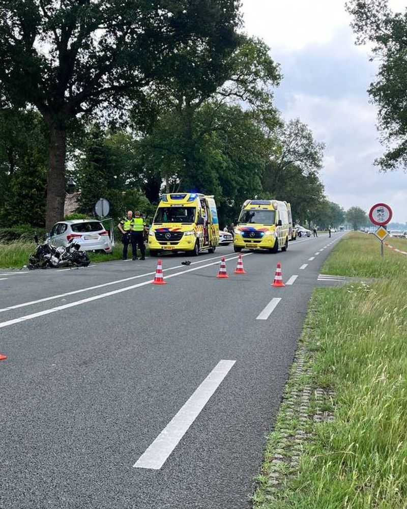 Slachtoffer motorongeluk Heemserveen is 64-jarige man - Oost