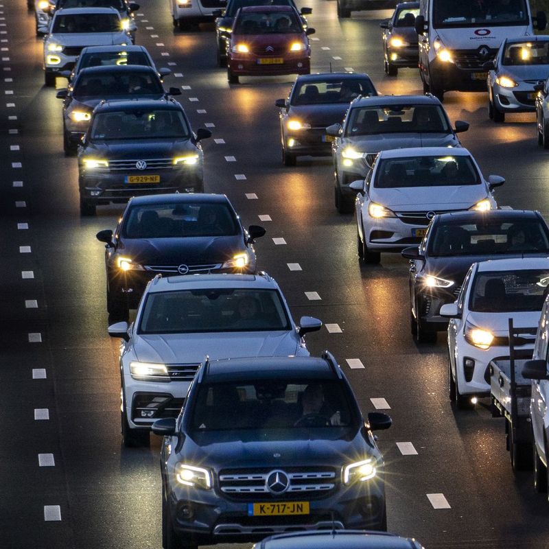 Fikse vertraging op A1 door ongeluk - Omroep Gelderland