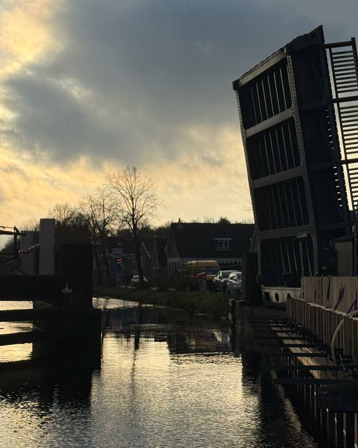 Omrijden: Norgerbrug (N373) vanaf vandaag half jaar dicht - RTV Drenthe