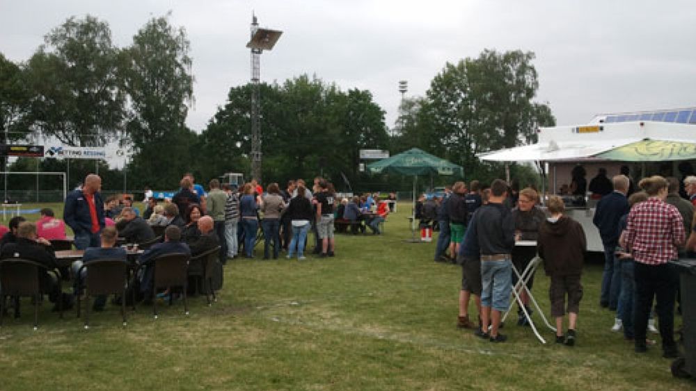 Gewonde kermis Vragender weer thuis - Omroep Gelderland