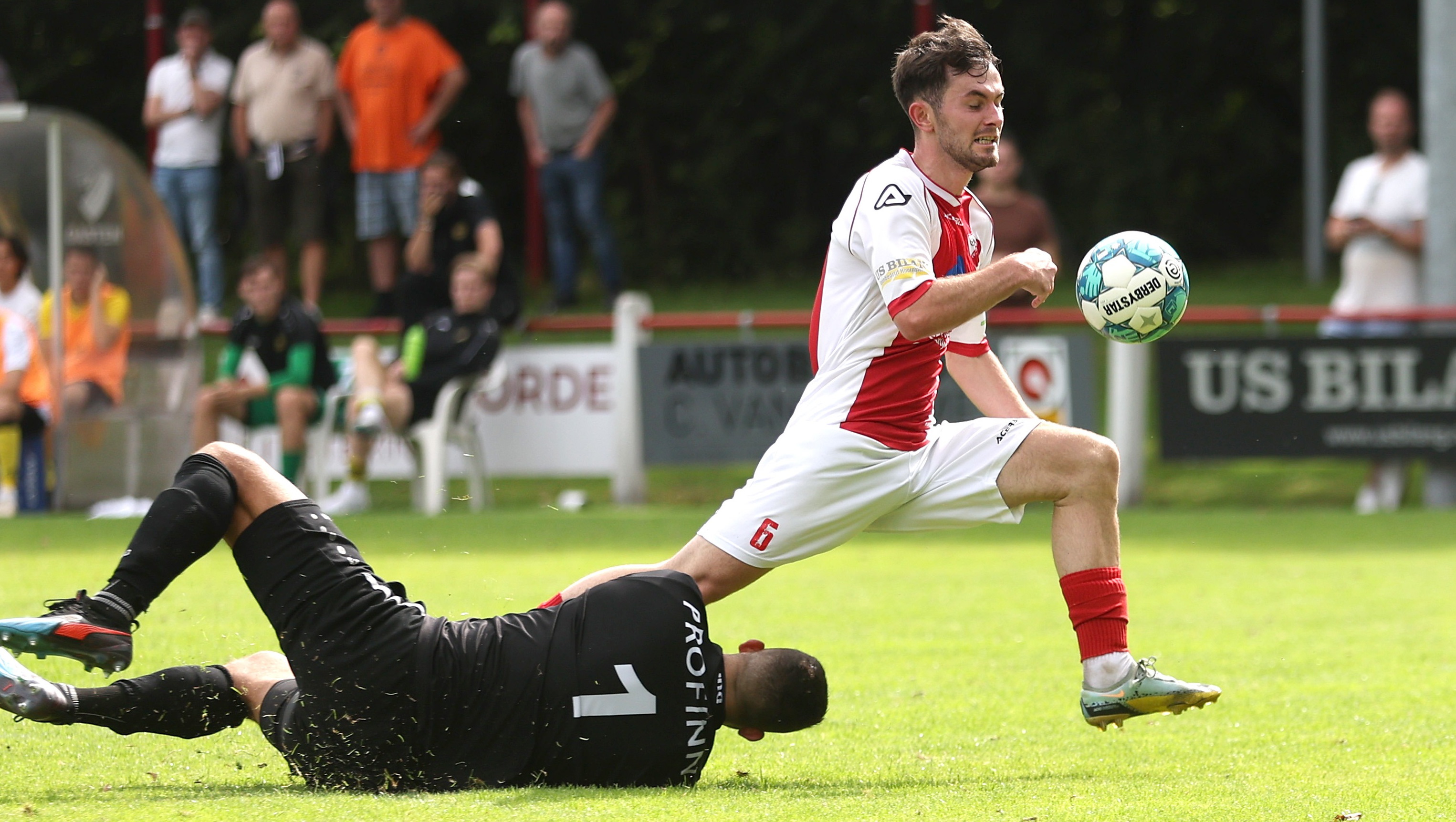 Waarom het voetbalsprookje van Jubbega per direct eindigt: "Het ...