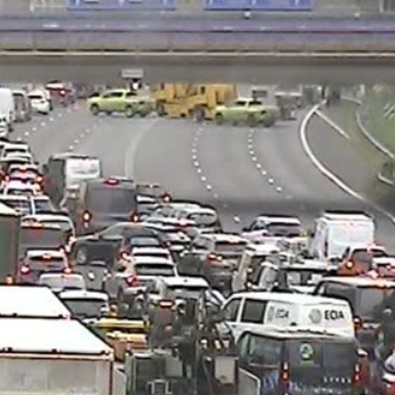 Auto-ongeluk zorgt voor file op A27 - RTV Utrecht