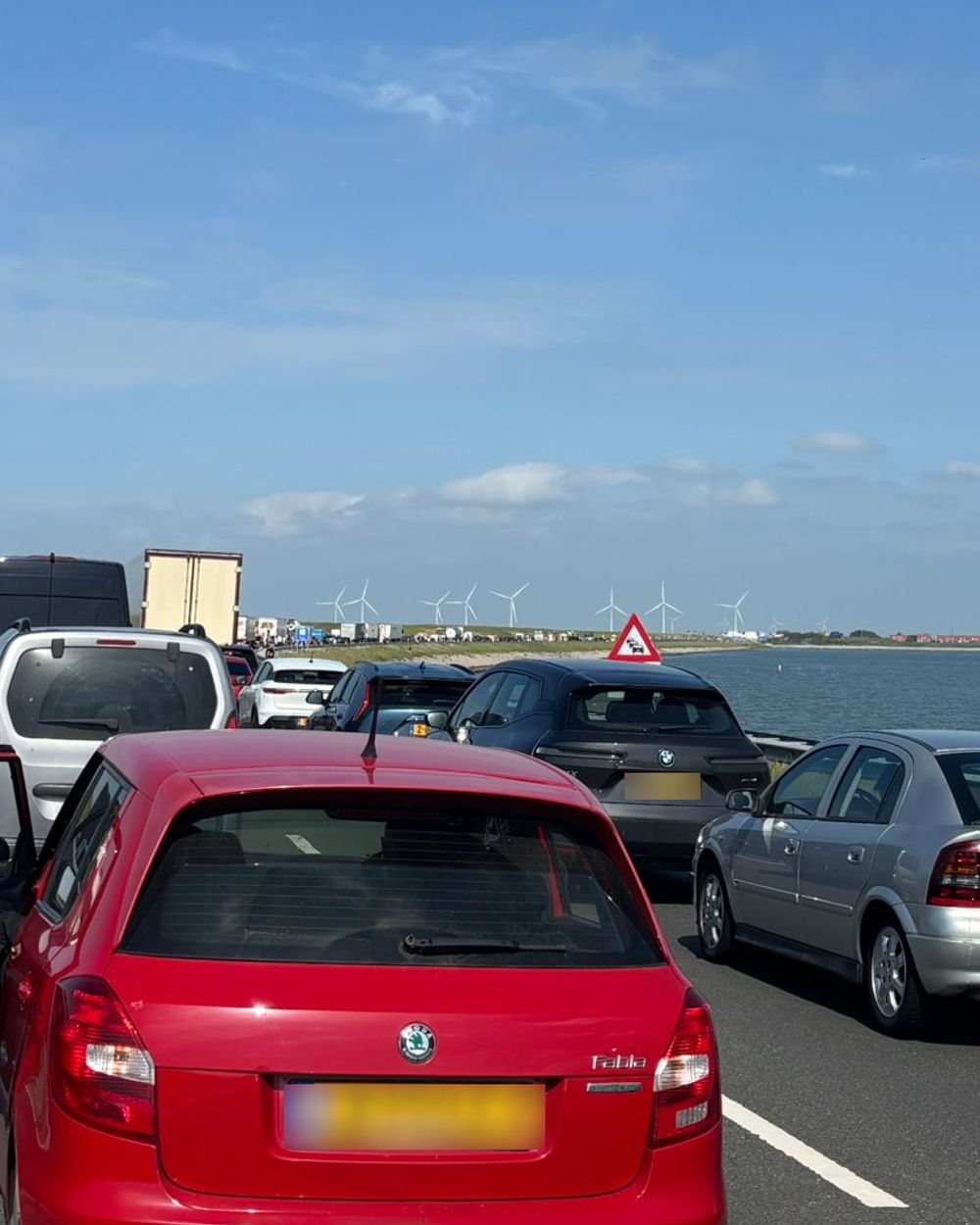 Ofslútdyk rjochting Fryslân noch oeren ticht nei ûngelok, twa minsken ...