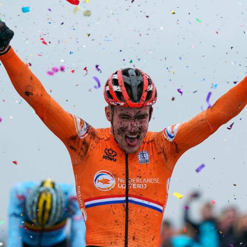 Ryan Kamp prolongeert op de VAM-berg Europese beloftentitel veldrijden ...