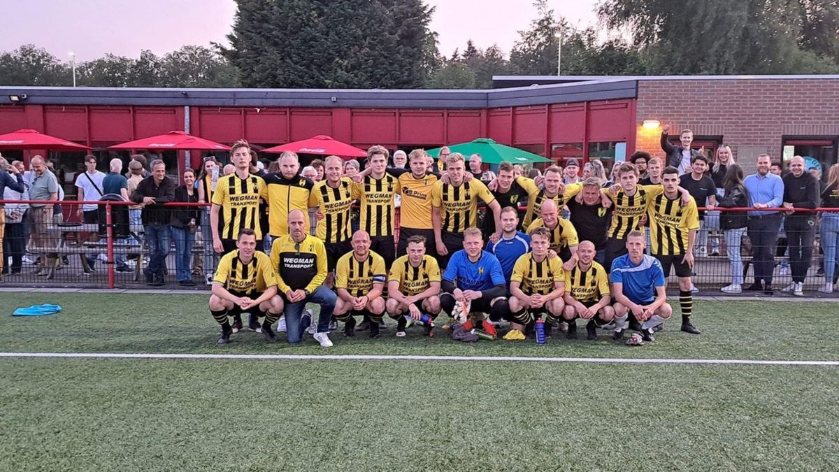 VV Sellingen strandt in nacompetitie, trotse supporters in tranen - RTV ...