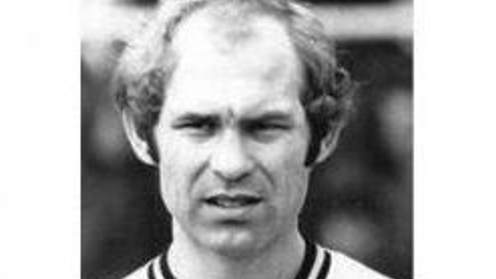 Roda-icoon John Pfeiffer overleden - L1