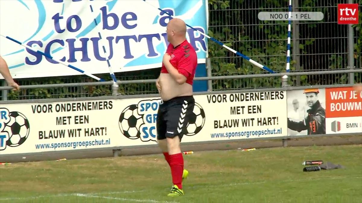 MHBOS: De Grooth wilde laten weten ‘dat deze frikandel niet mist’ - RTV ...