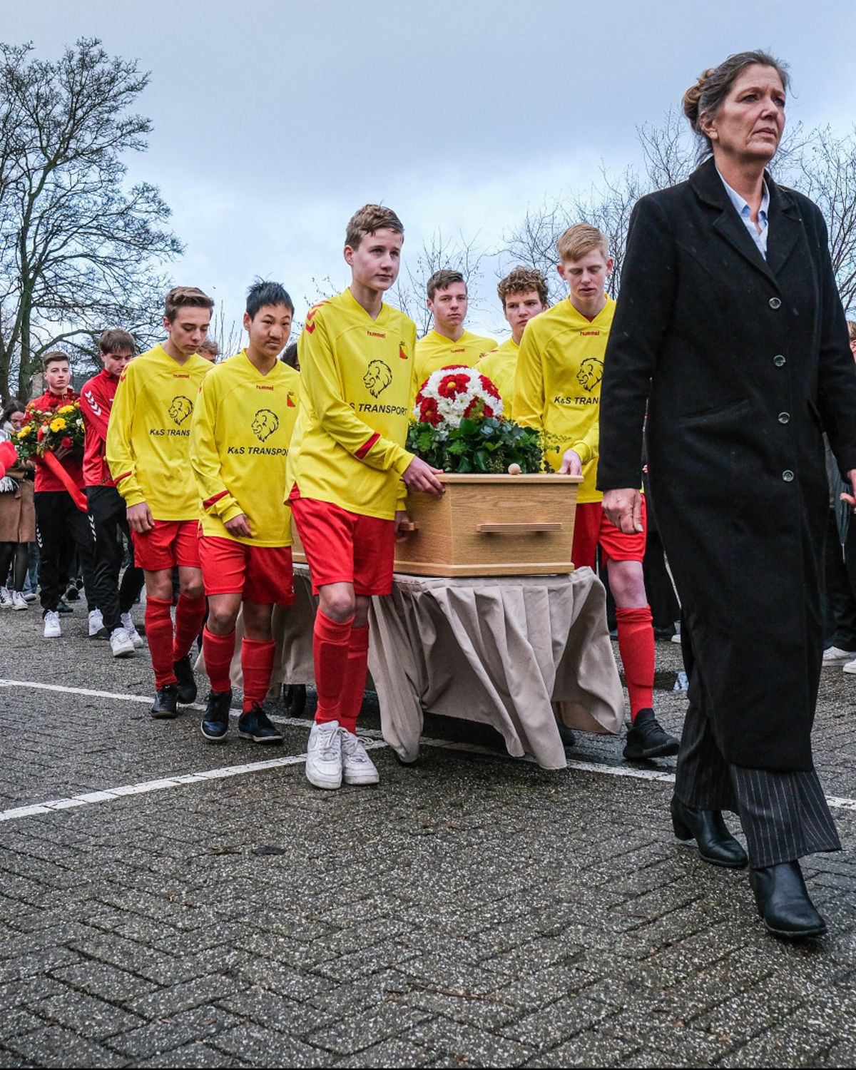Dorp rouwt om verongelukte Stanley (14): 'Hij stond voor iedereen klaar' - Omroep West