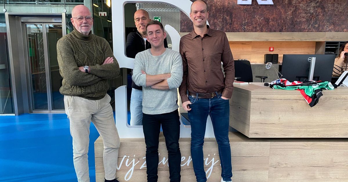 Sparta naar Voren! met oud-speler Joh van Zoest die nog altijd Spartaan ...