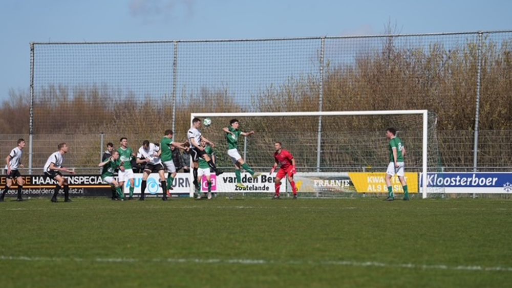 FC Dauwendaele en VCK winnen toppers en gaan strijden om titel - Omroep ...