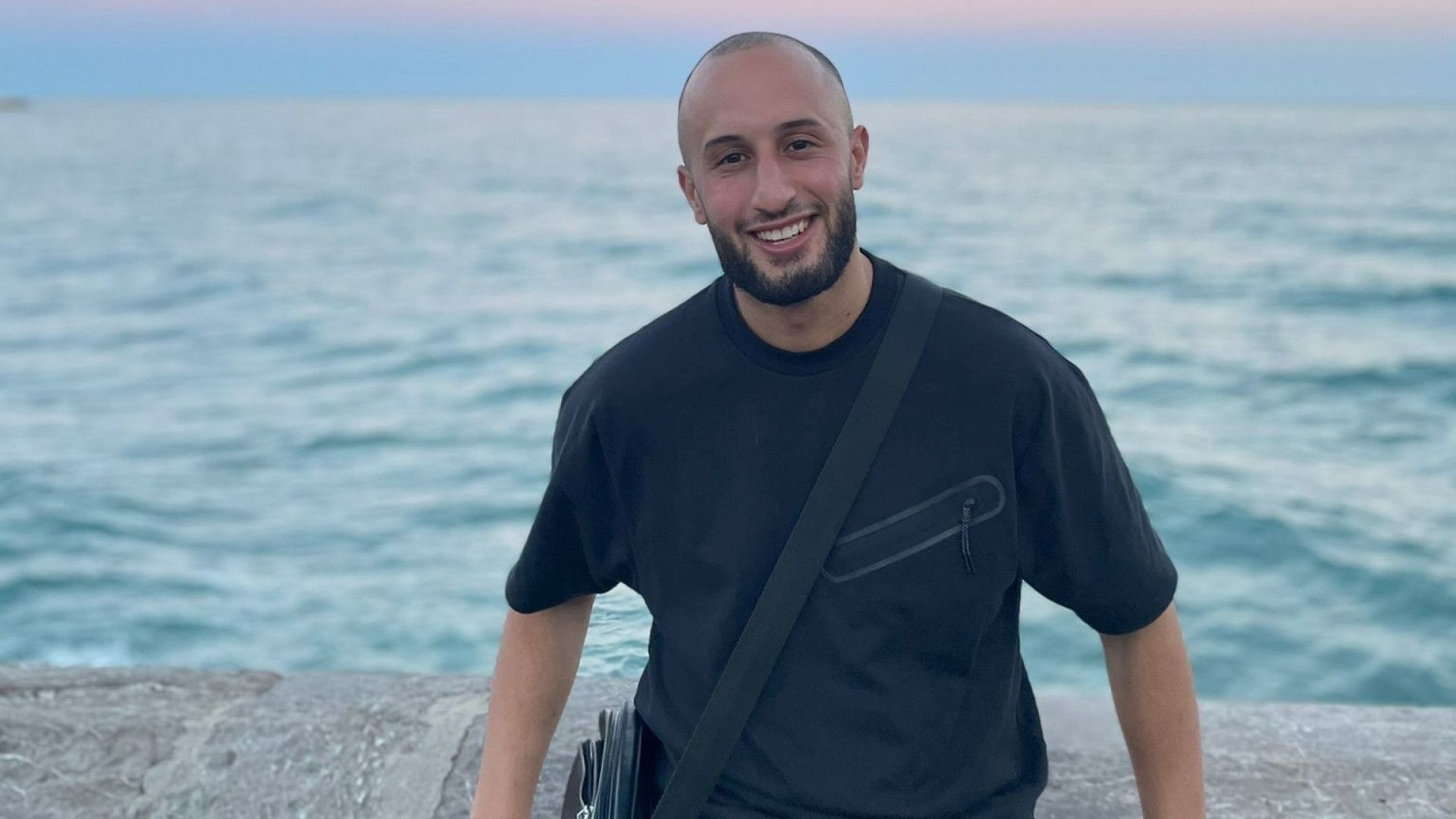 Issam rende winkel in om mensen te redden bij verwoestende brand: 'Vuur ...