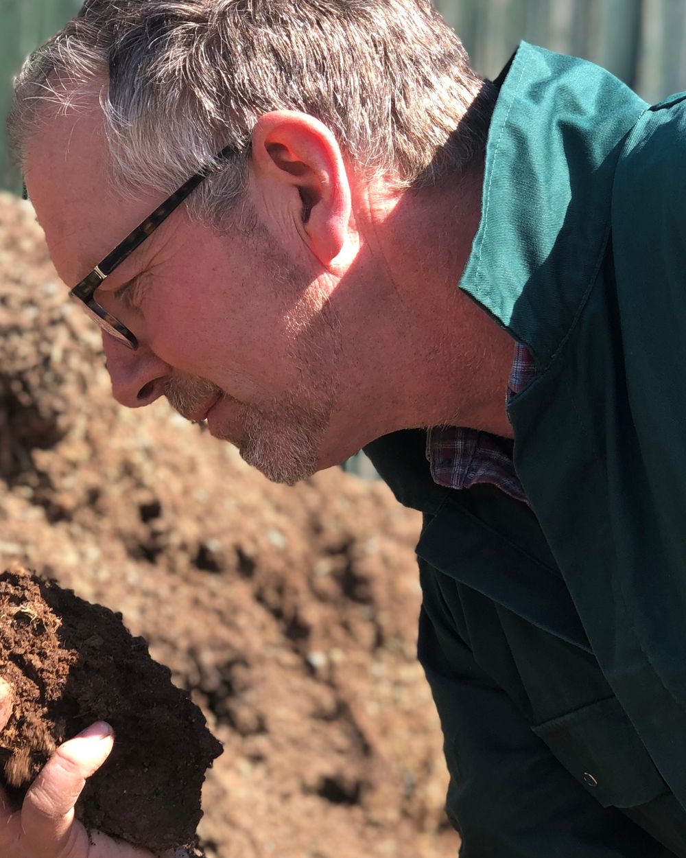 Boer Emiel uit Graauw ontwikkelt nieuwe landbouwmethode: 'Heel ingewikkeld, maar gezonder en ...