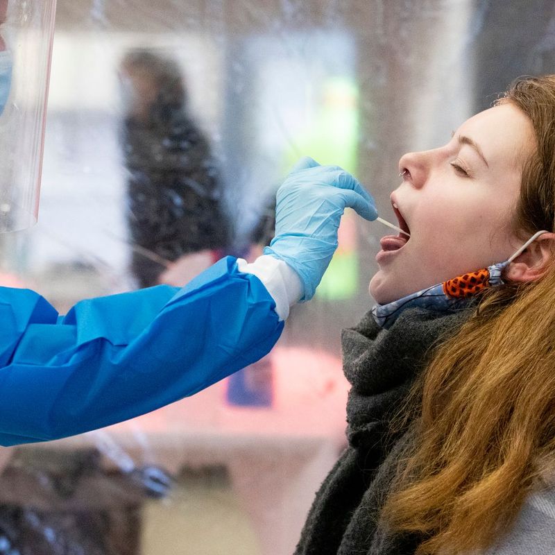 GGD opent drie nieuwe tijdelijke testlocaties in de regio - Rijnmond