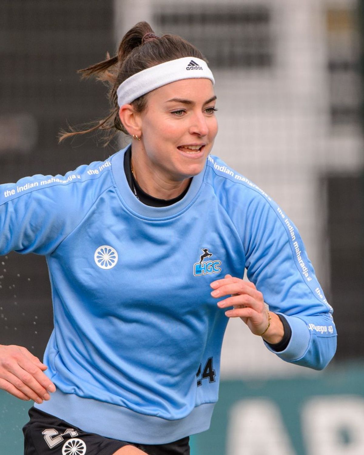 Tophockeyster Eva de Goede plakt er nog een jaar aan vast bij HGC en ...