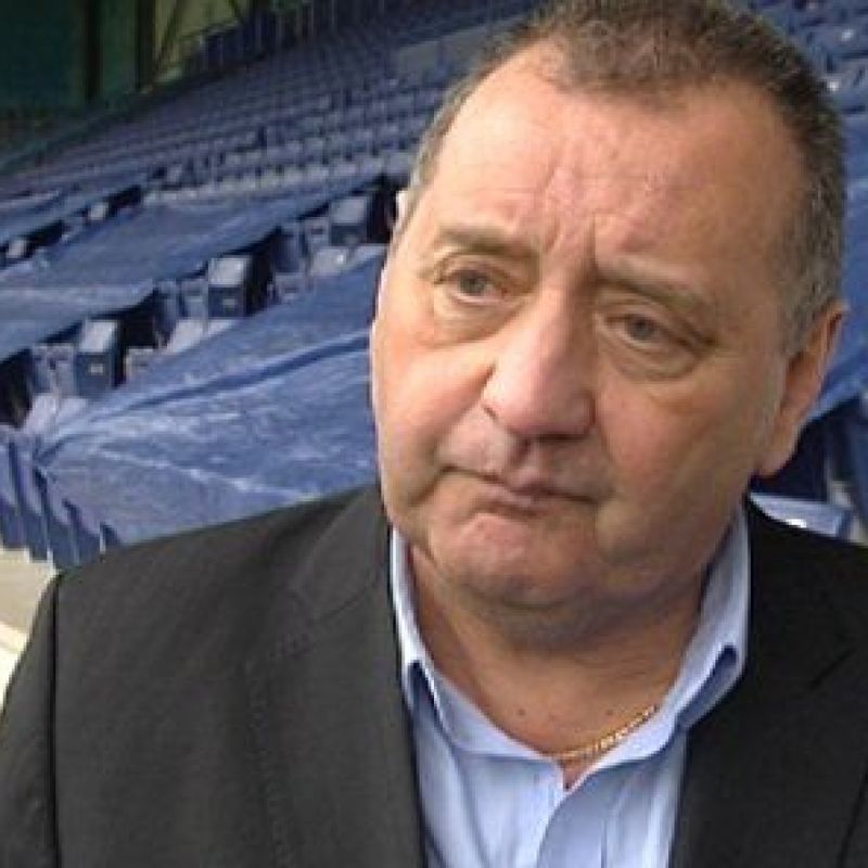 Kleurrijke voormalig NEC-trainer Jim Calderwood overleden • Xandra ...