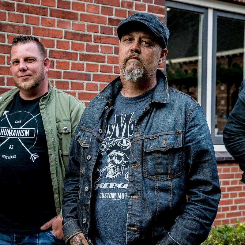 Quiz: Hoe goed ken jij het nummer 'In de blote kont' van Mooi Wark ...