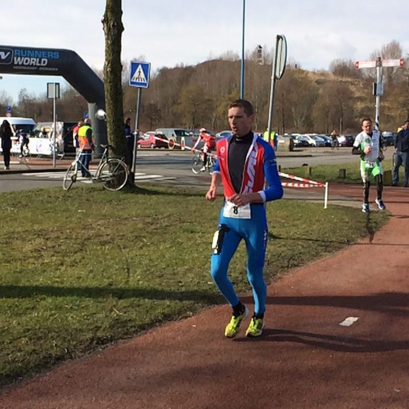Marcel ten Wolde houdt Groninger eer hoog bij NK Wintertriathlon - RTV ...