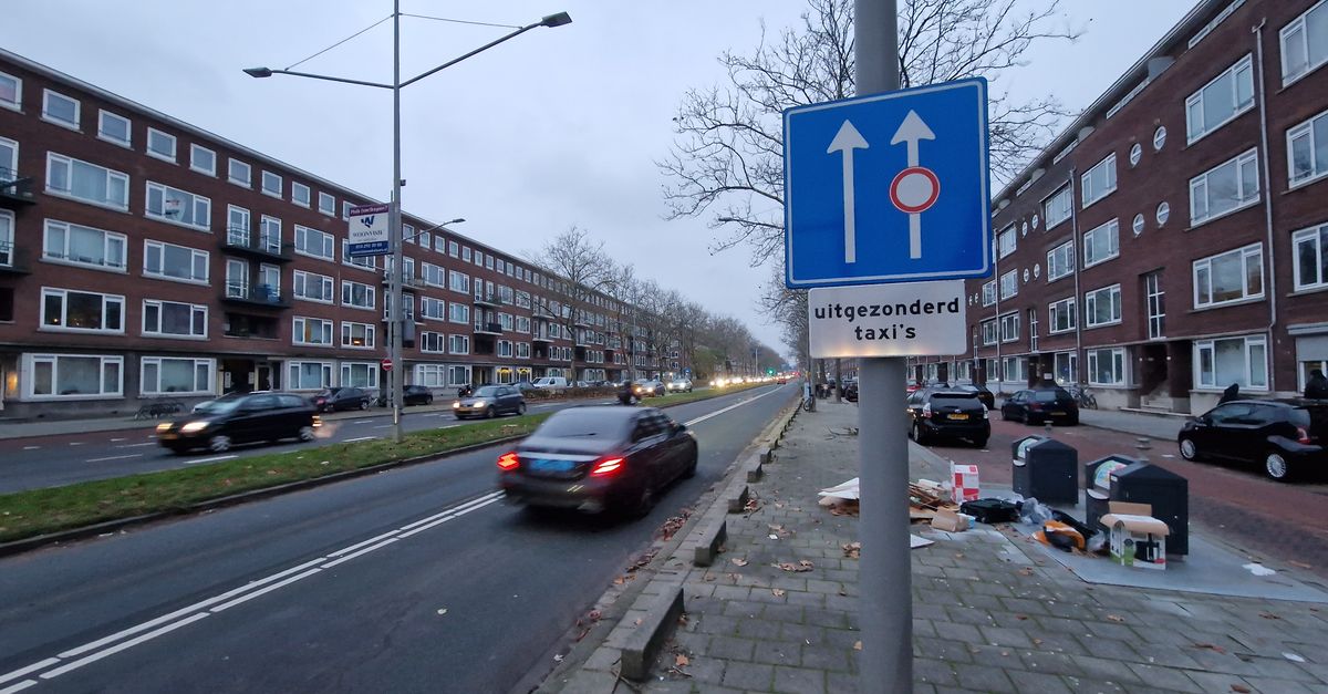Let op: vanaf vandaag verkeersboetes voor rijden over gesloten ...