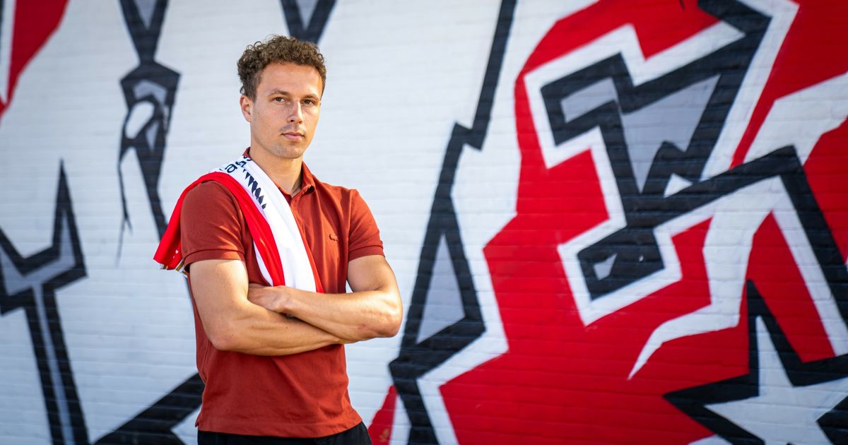 FC Emmen haalt Jasper Huijzer terug naar de club - RTV Drenthe