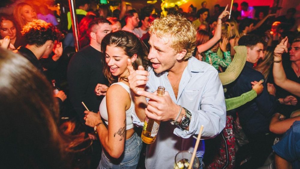 Oudste discotheek van Nederland gaat op de schop - Den Haag FM