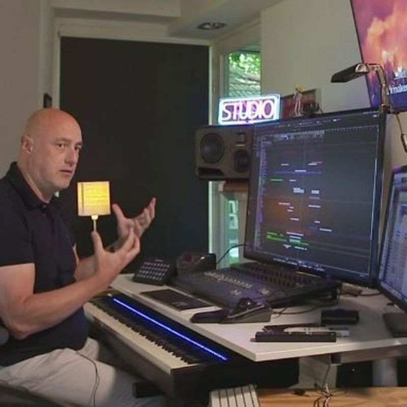 Je ziet hem niet, maar je hoort hem wel: film- en televisiecomponist ...