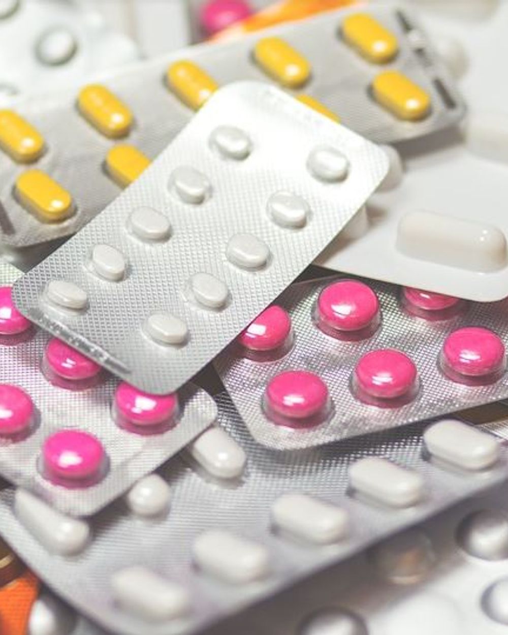 Erasmus MC: al zeker 13 mensen overleden door slikken nepmedicijnen ...