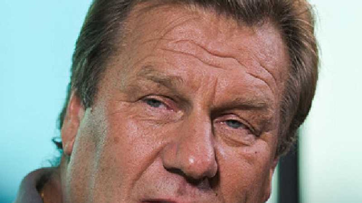 Johan Boskamp wordt mogelijk weer trainer - Rijnmond