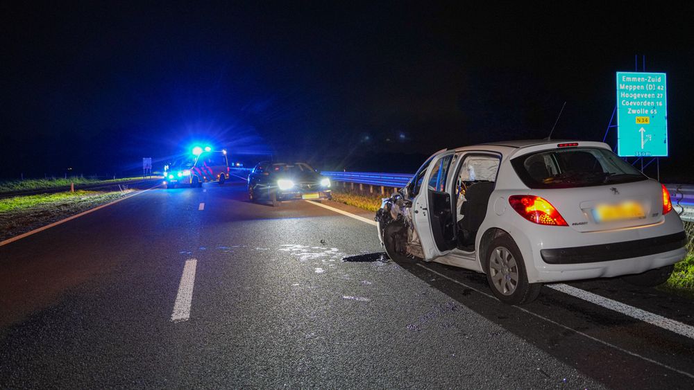 Mogelijk spookrijder betrokken bij ongeluk op N34 bij Emmen - RTV Drenthe
