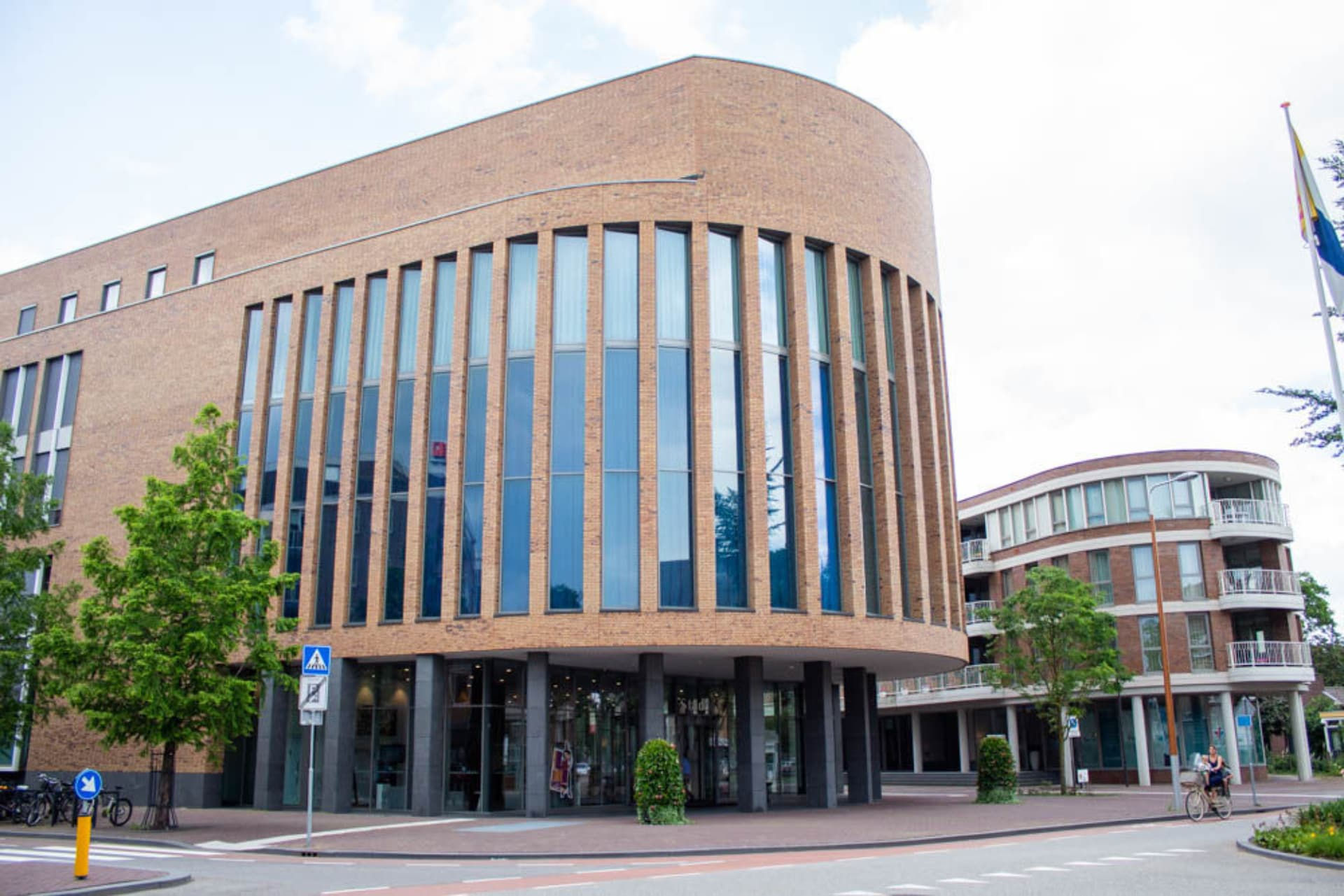 Weert: slaapstad onder Eindhoven of culturele hotspot in wording? - L1 ...