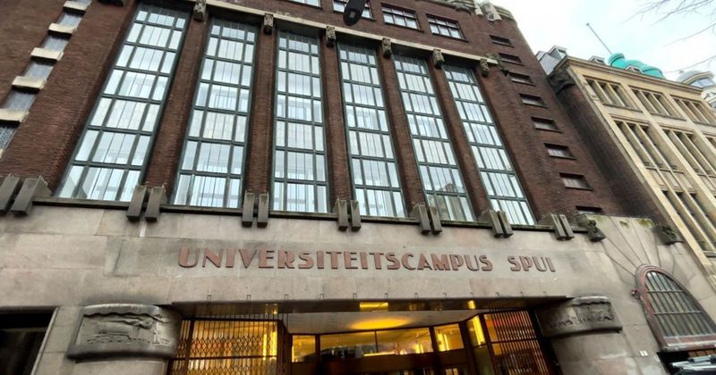 Studeren in voormalig warenhuis: Universiteitscampus Spui opent deuren ...