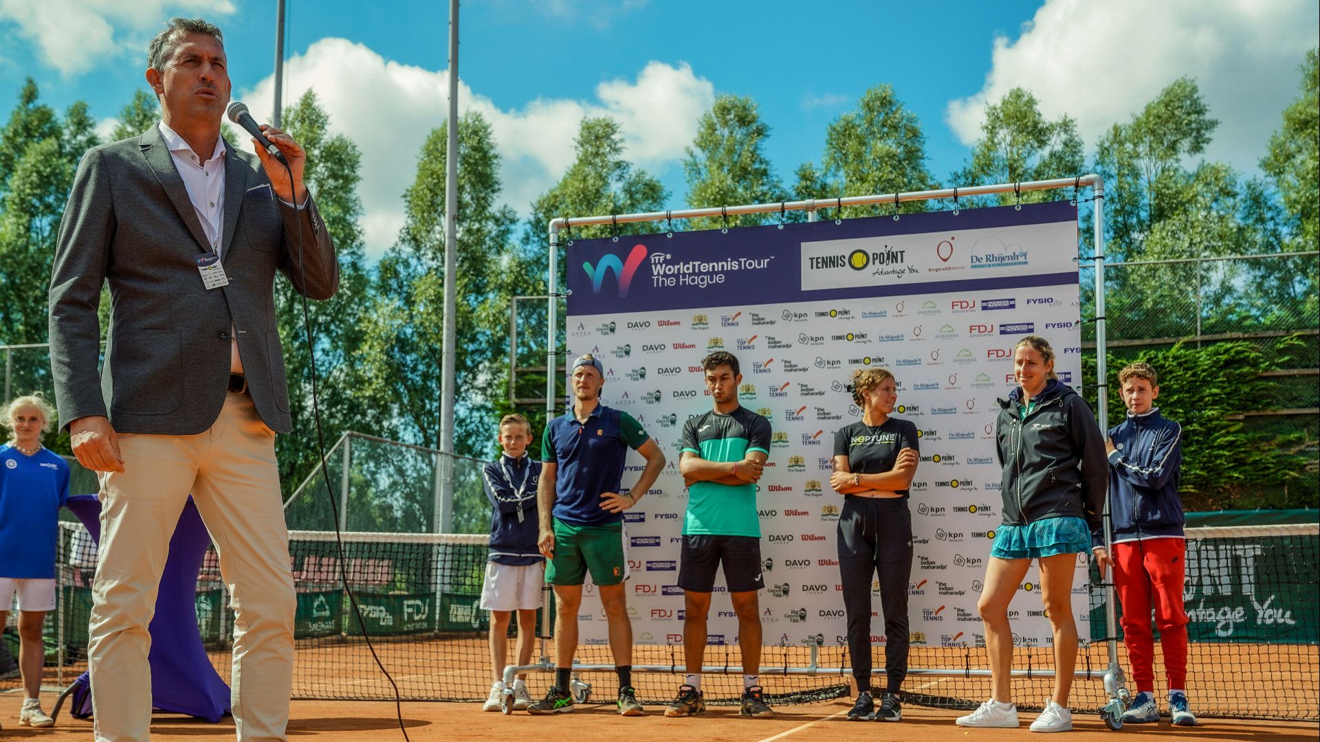 Groot, internationaal tennistoernooi strijkt neer in Den Haag - Omroep West