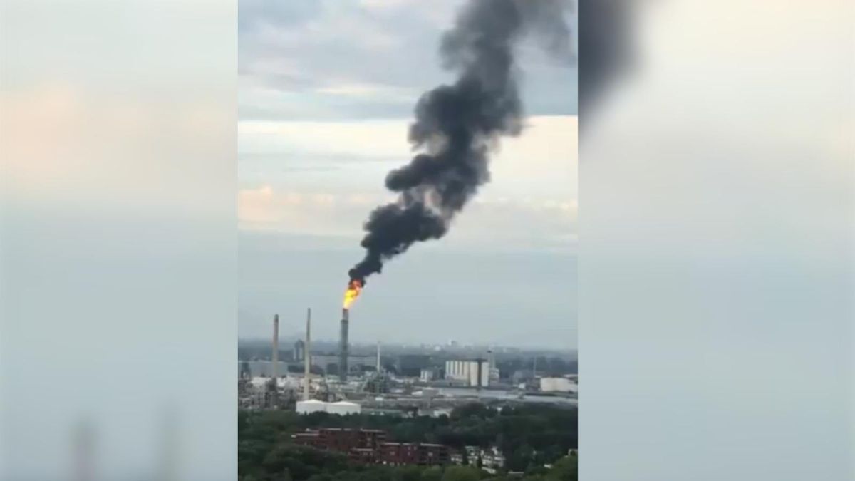 Opnieuw affakkelen bij Shell; ditmaal in Pernis - Rijnmond