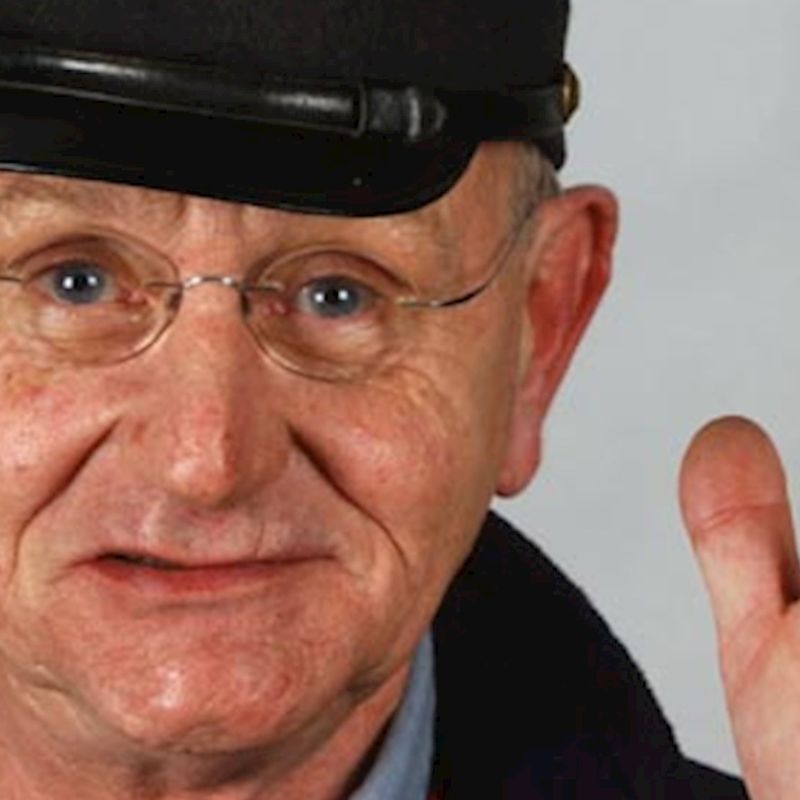 Harm oet Riessen neemt afscheid van Radio Oost - Oost