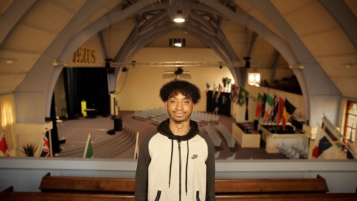 Rashawn (20) maakt christelijke hiphop in Rotterdam: 'Het gaat om ...