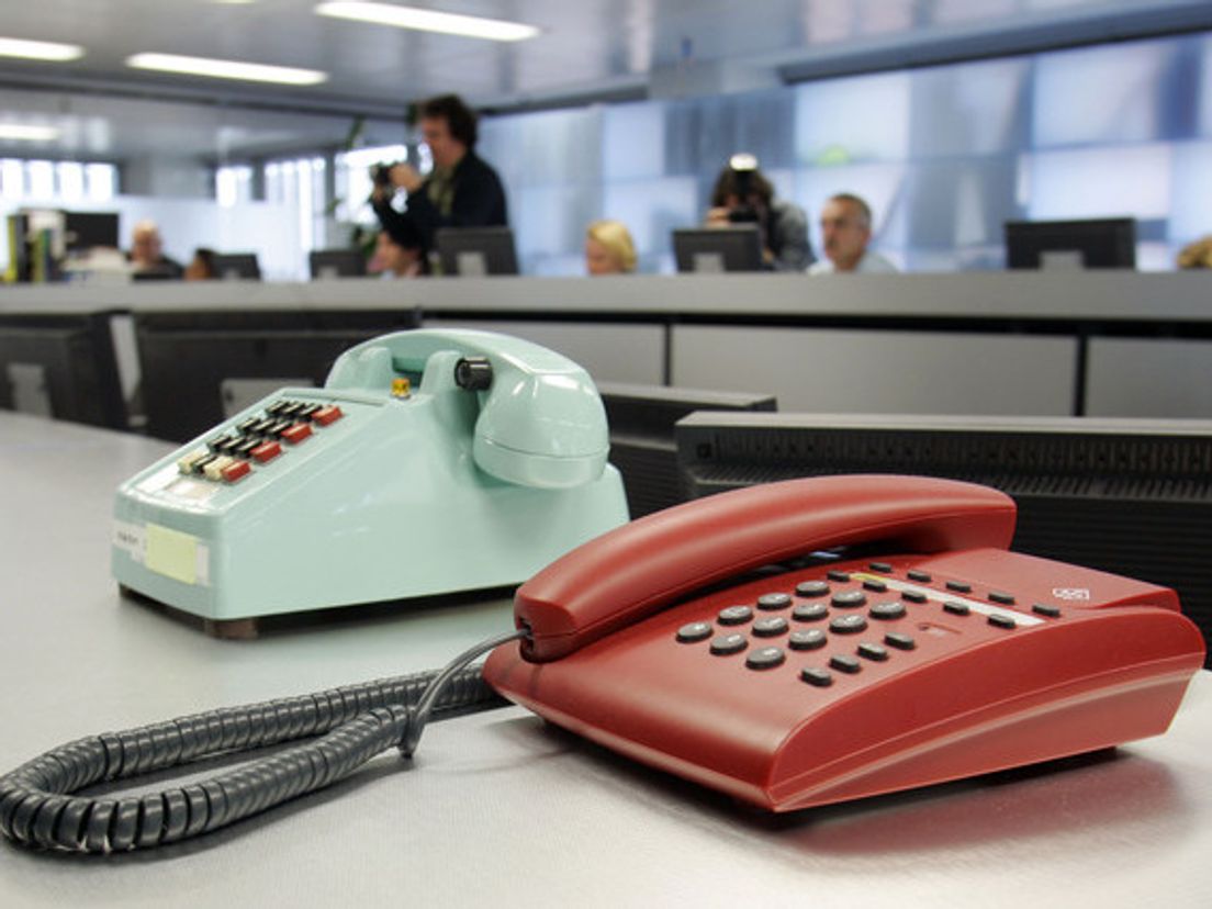 Opening eerste callcenter voor visueel beperkten in Rotterdam - Rijnmond