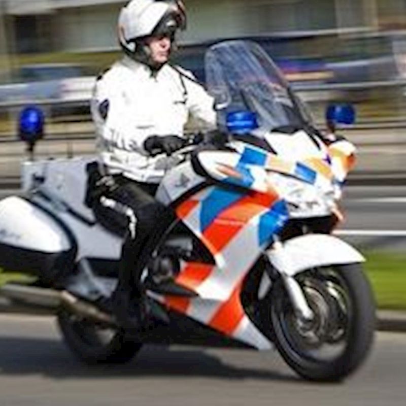 Motoragent beschuldigd van meineed - Oost