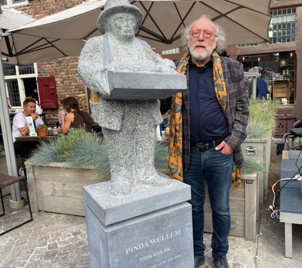 Twee beelden van Hans Reijnders in Venlo - L1 Nieuws