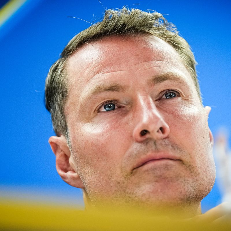Nieuwe trainer Feyenoord al snel onder druk: ‘Als ik Brian Priske was ...