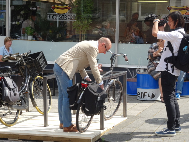 Waar loopt het spaak bij je fiets op slot zetten? - Rijnmond