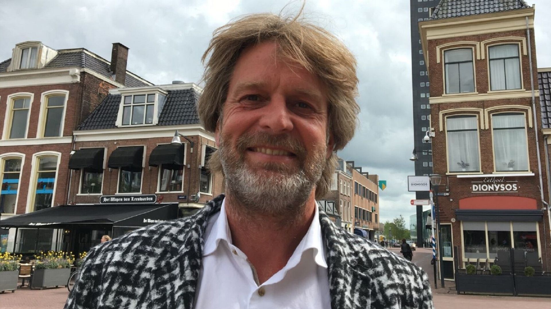 Oeds Westerhof: "Mijn boek is geen allemansvriend" - Omrop Fryslân